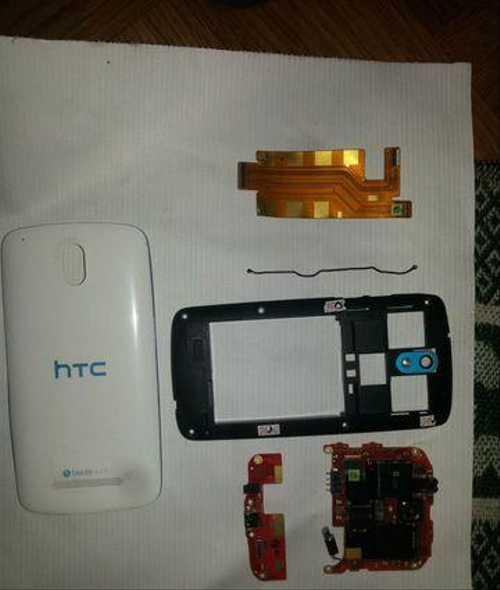 Телефон HTC