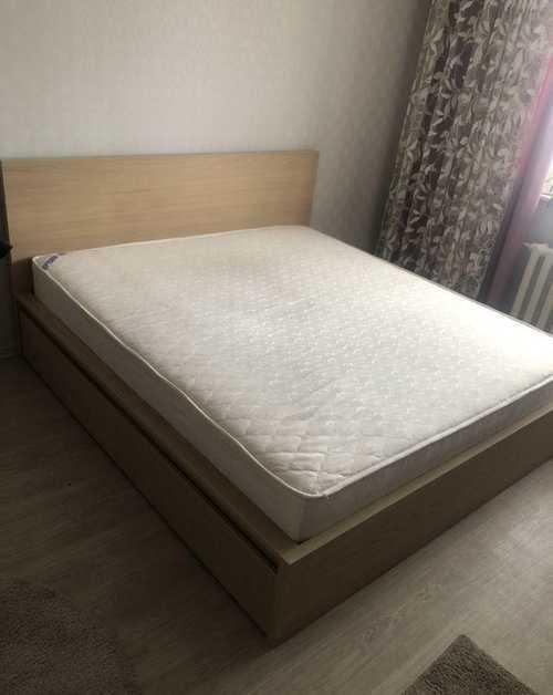 Кровать malm IKEA 180*200 и матрас «Морфей»