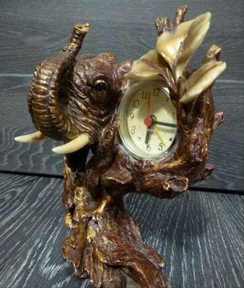 Часы Слон Настольные из 90-х годов Винтаж