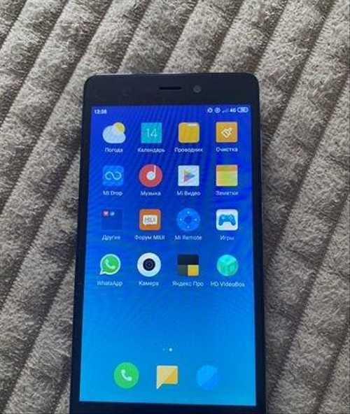 Телефон Xiaomi resmi 3 s