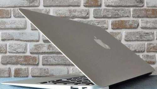 Apple Macbook air 11 i5 отличный