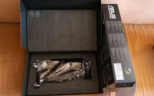 Видеокарта GTS 250 Palit в коробке от GTX760 2GB