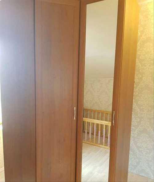 Шкаф угловой, комод и тумба