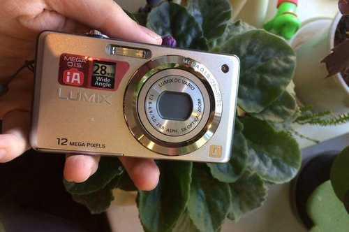 Цифровой фотоаппарат Panasonic DMC-FS10