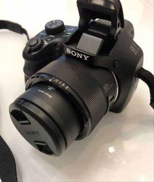 Зеркальный фотоаппарат Sony DSC-HX 300