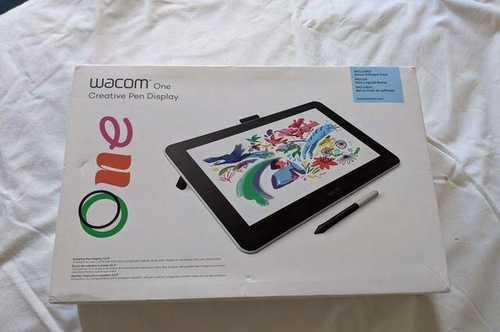 Графический планшет Wacom One 13 (DTC133W0B)