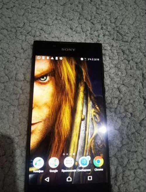Смартфон Sony Xperia L1
