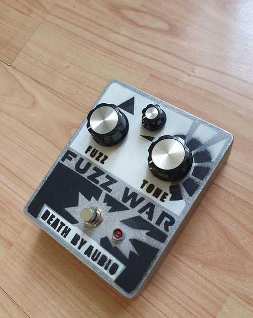 Death By Audio Fuzz War гитарный эффект