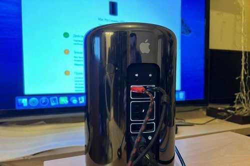 Apple MacPro 6.1 (Late 2013)