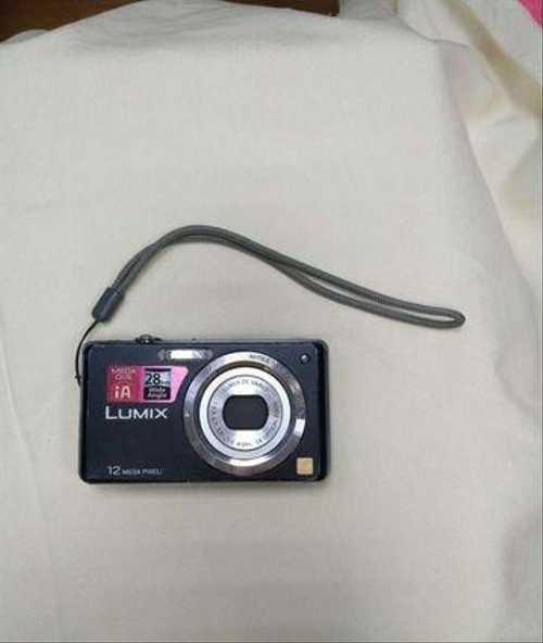 Компактный фотоаппарат Panasonik Lumix