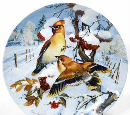 Птица свиристель зима тарелка фарфор Ursula Band