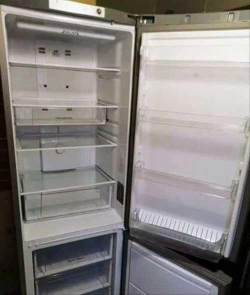 Холодильник Hotpoint-Ariston No Frost 190см пол го