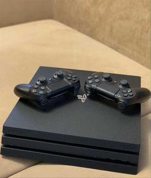 Sony playstation 4 PS4 pro 1tb + игры, 2 геймпада