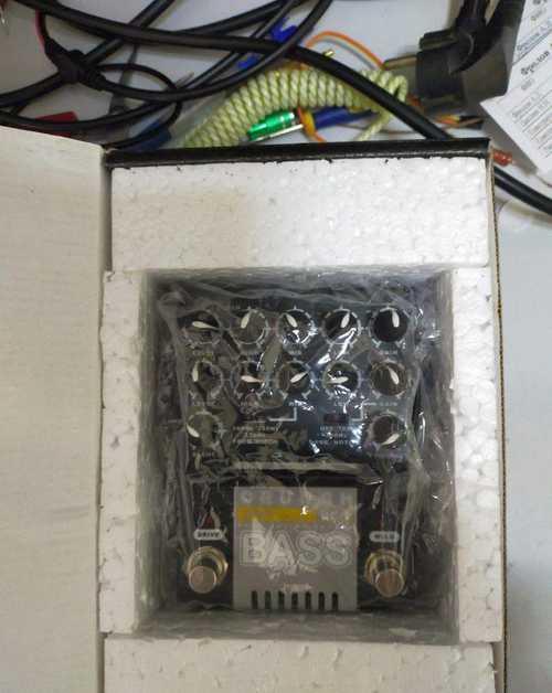 AMT BC-1 bass crunch