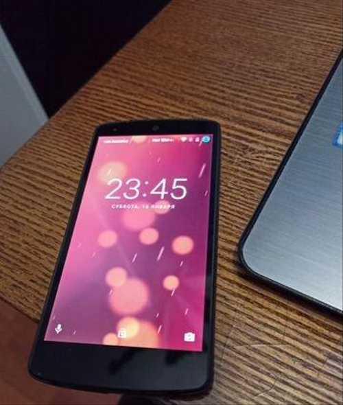 Телефон LG Nexus 5 32 гб