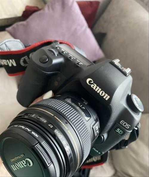 Зеркальный фотоаппарат Canon EOS 5d Mark II