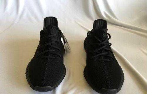 Yeezy Boost 350v2 Breds