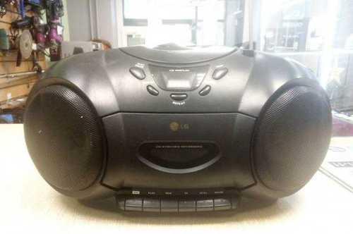 Бумбокс LG CD323AX