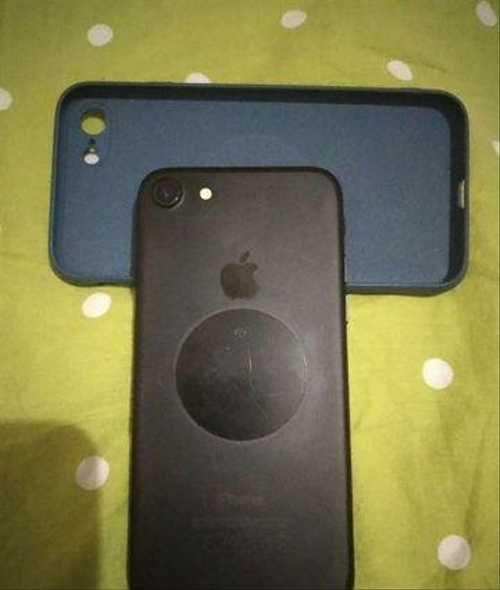 Телефон iPhone 7 32gb black