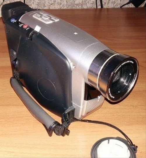 Видеокамера Panasonic NV-RZ17