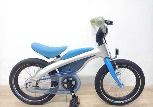 BMW Kidsbike беговел-велосипед