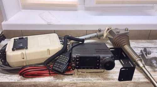 Icom IC-7000 - всеволновый трансивер