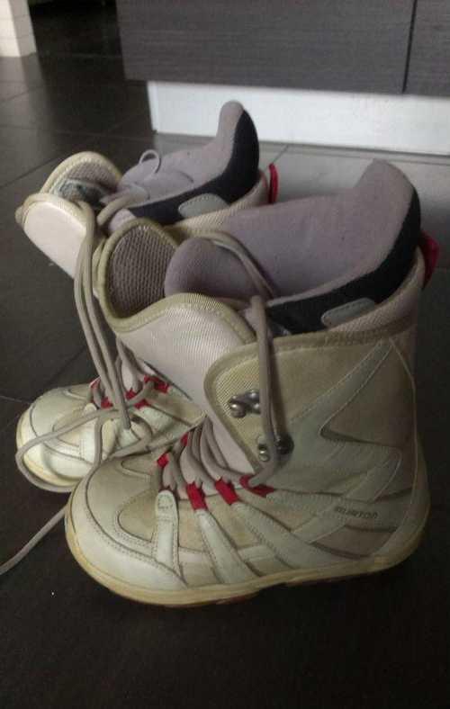 Продам ботинки Burton
