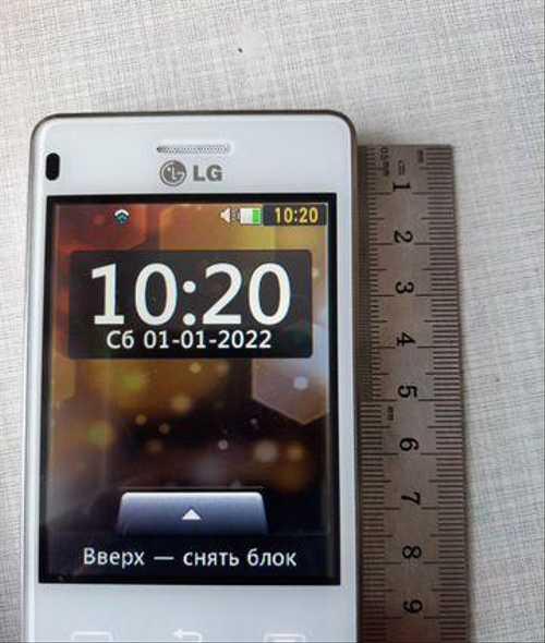 Телефон LG T375