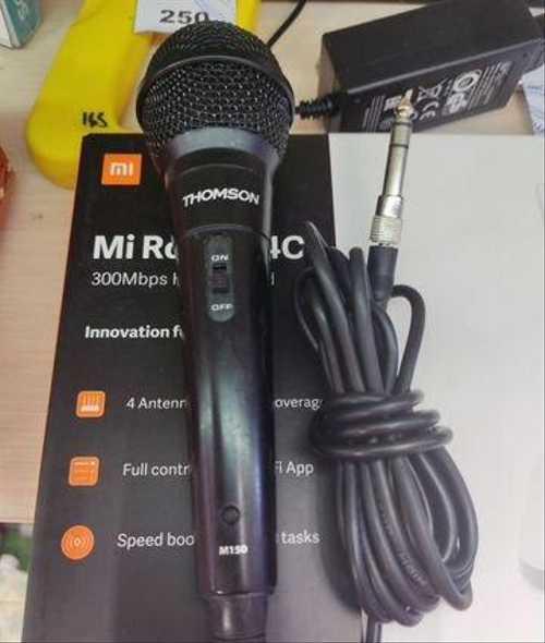 Микрофон Thomson M105