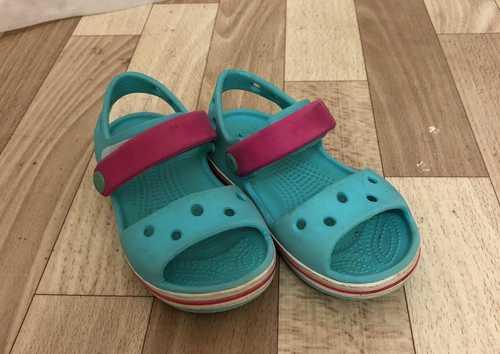 Сандалии crocs c8