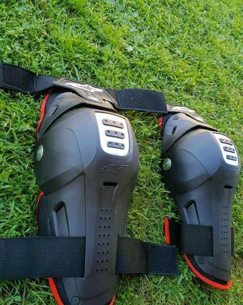 Мотонаколенники Alpinestars Bionic KneeGuard