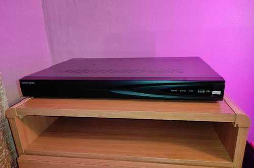 16 канальный ip видеорегистратор Hikvision DS-7616