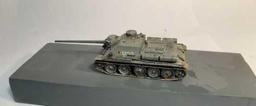 Модель танк су-100 1:72 гдр
