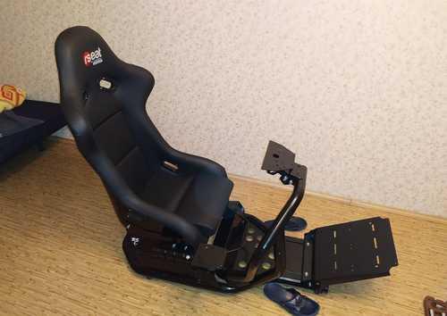 Игровое кресло / кокпит RSeat RS1