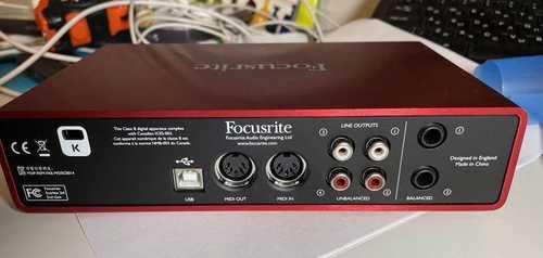 Аудио интерфейс Focusrite 2i4 2nd Gen