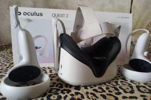 Шлем VR Oculus Quest 2 - 64 Гб