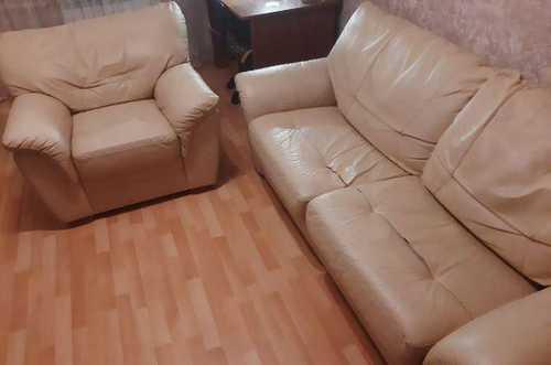 Продаю диван и кресло бьёрбу икеа
