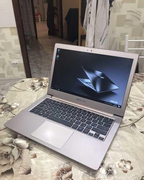 Asus ZenBook UX303u 13.3"/Core i5/12/512SSD/FullHD