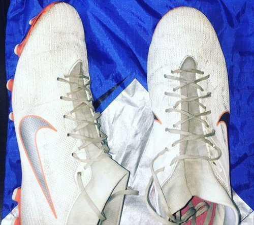 Бутсы nike mercurial и phantom vsn