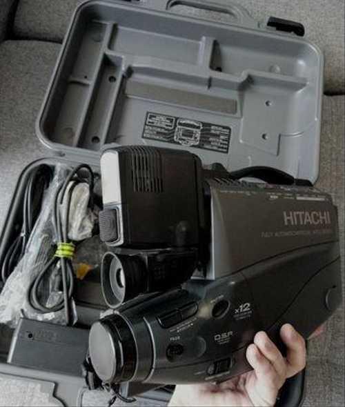 Видеокамера Hitachi VM-2980E