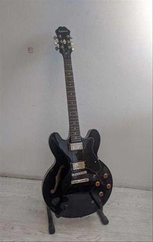 Гитара Epiphone DOT EB /полуакустика