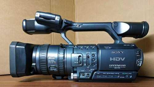 Видеокамера Sony HDR FX1E
