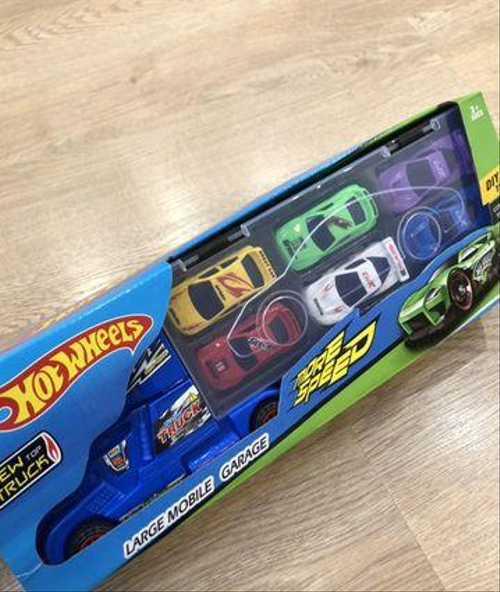 HOT wheels автовоз + 6 машинок Хот Вилс