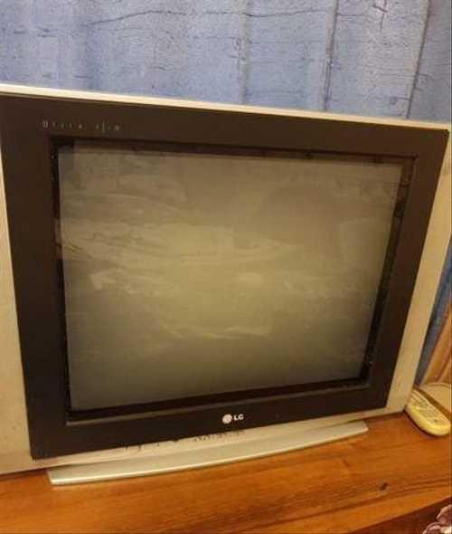 Телевизор LG 21FS6RLX 21" плоский экран пульт