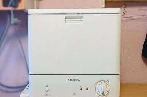 Посудомоечная машина Electrolux ESF 235