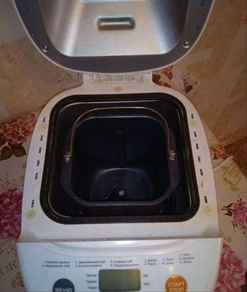 Хлебопечка Midea