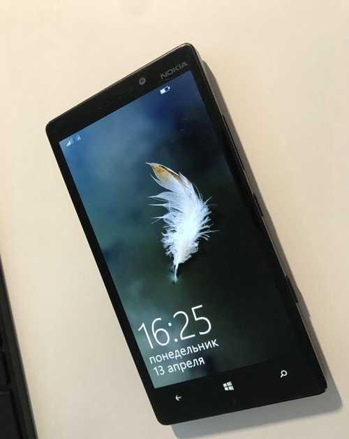 Телефон Nokia lumia 930 флагман