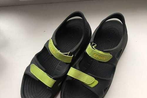 Сандалии Crocs J3