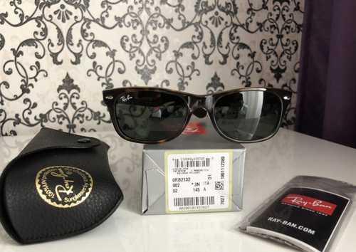 Очки Ray Ban New Wayfarer 2132 902