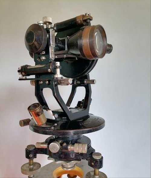 Старинный Теодолит тг-3